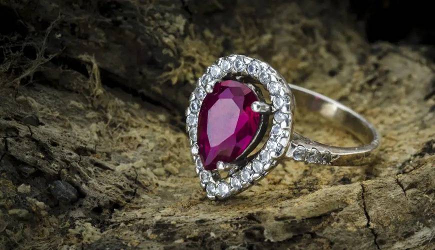 Pierre Précieuse - Guide des pierres précieuses - Ocarat